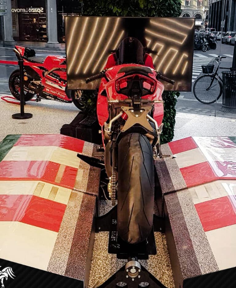 The best Motorbike Simulator - Moto Trainer