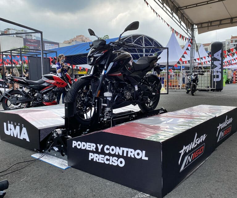 Applications - Moto Trainer | Motorbike Simulator