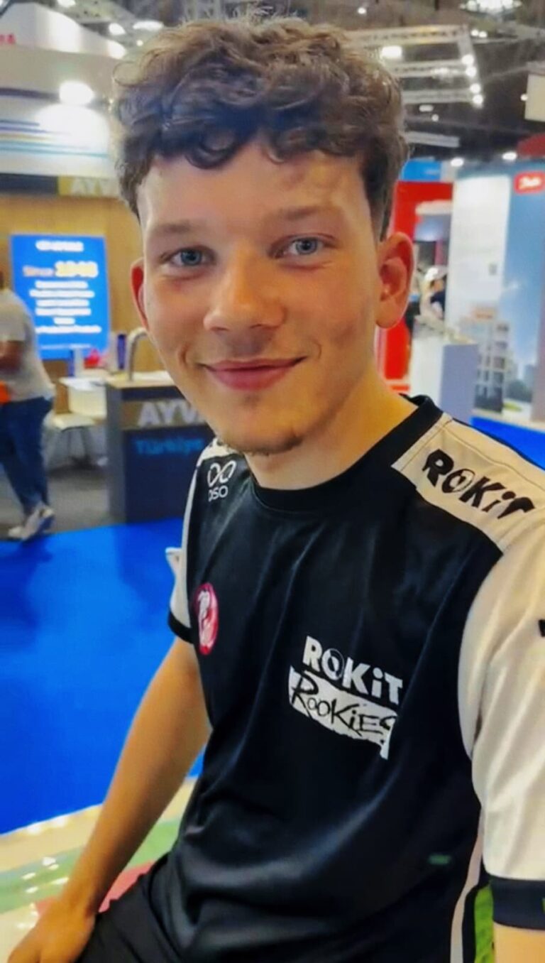 Mikey Hardie - British Supersport 600 Rider Review - Moto Trainer ...